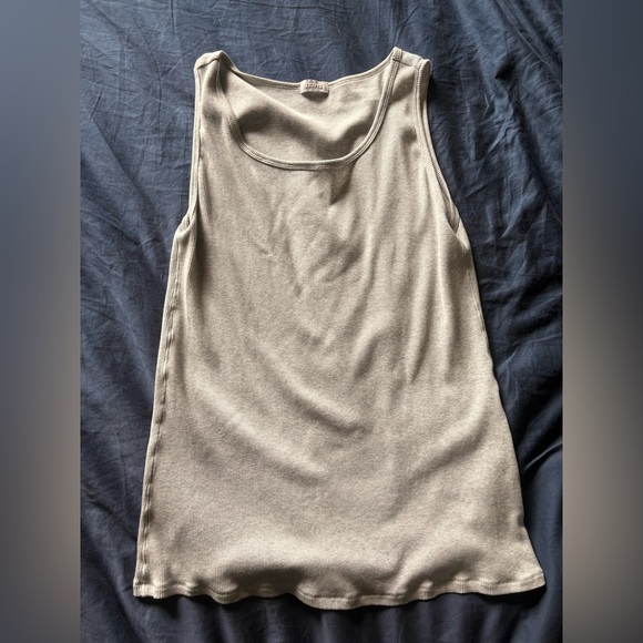 SKIMS | Tops | Skims Gray Ribbed Tank | Poshmark